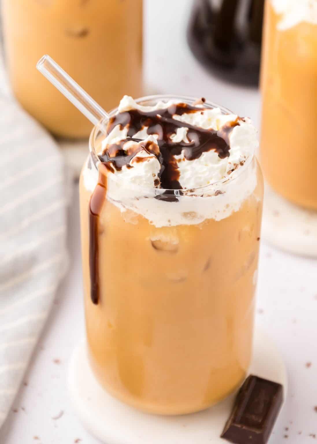 Easy Iced Mocha | Living Chirpy