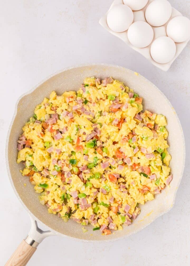 Western Scrambled Eggs | Living Chirpy