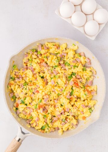 Western Scrambled Eggs | Living Chirpy
